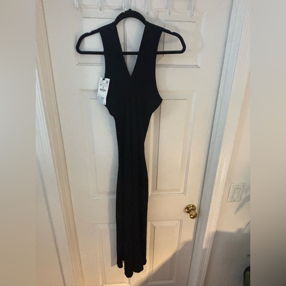Zara | Dresses | Zara Black Backless Dress | Poshmark